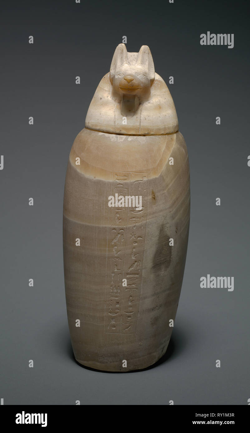 Vases canopes pot avec la tête de chacal, 664-525 BC. L'Egypte, la fin ...