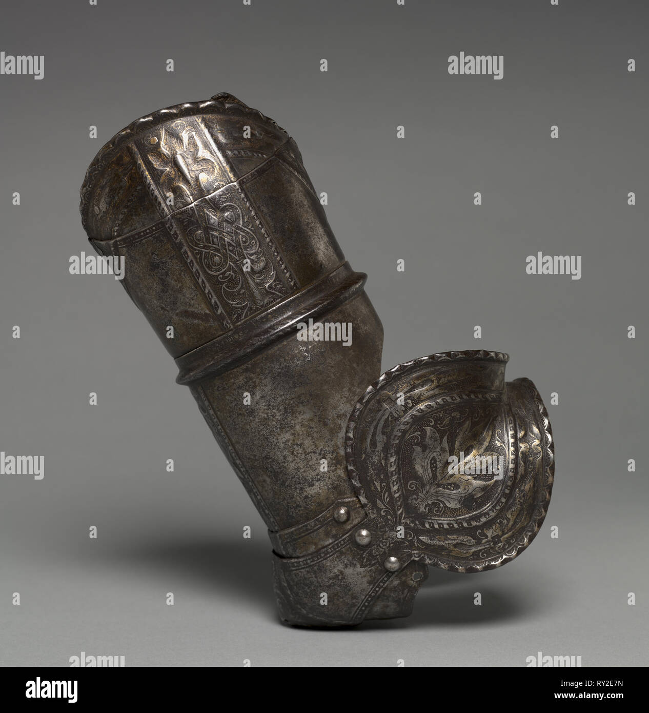Modern armor Banque de photographies et d’images à haute résolution - Alamy