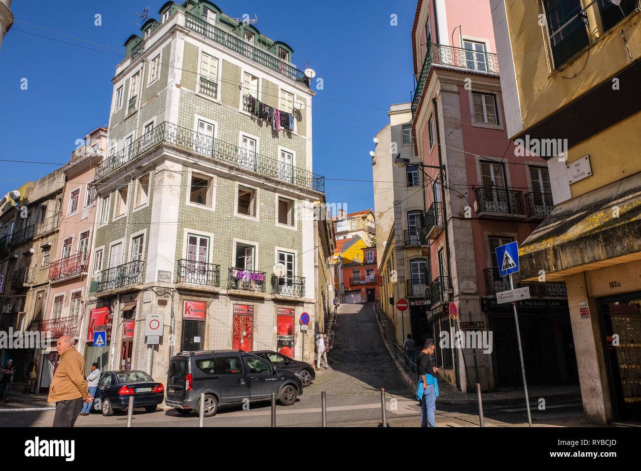 Martim moniz lisbonne Banque de photographies et d’images à haute ...