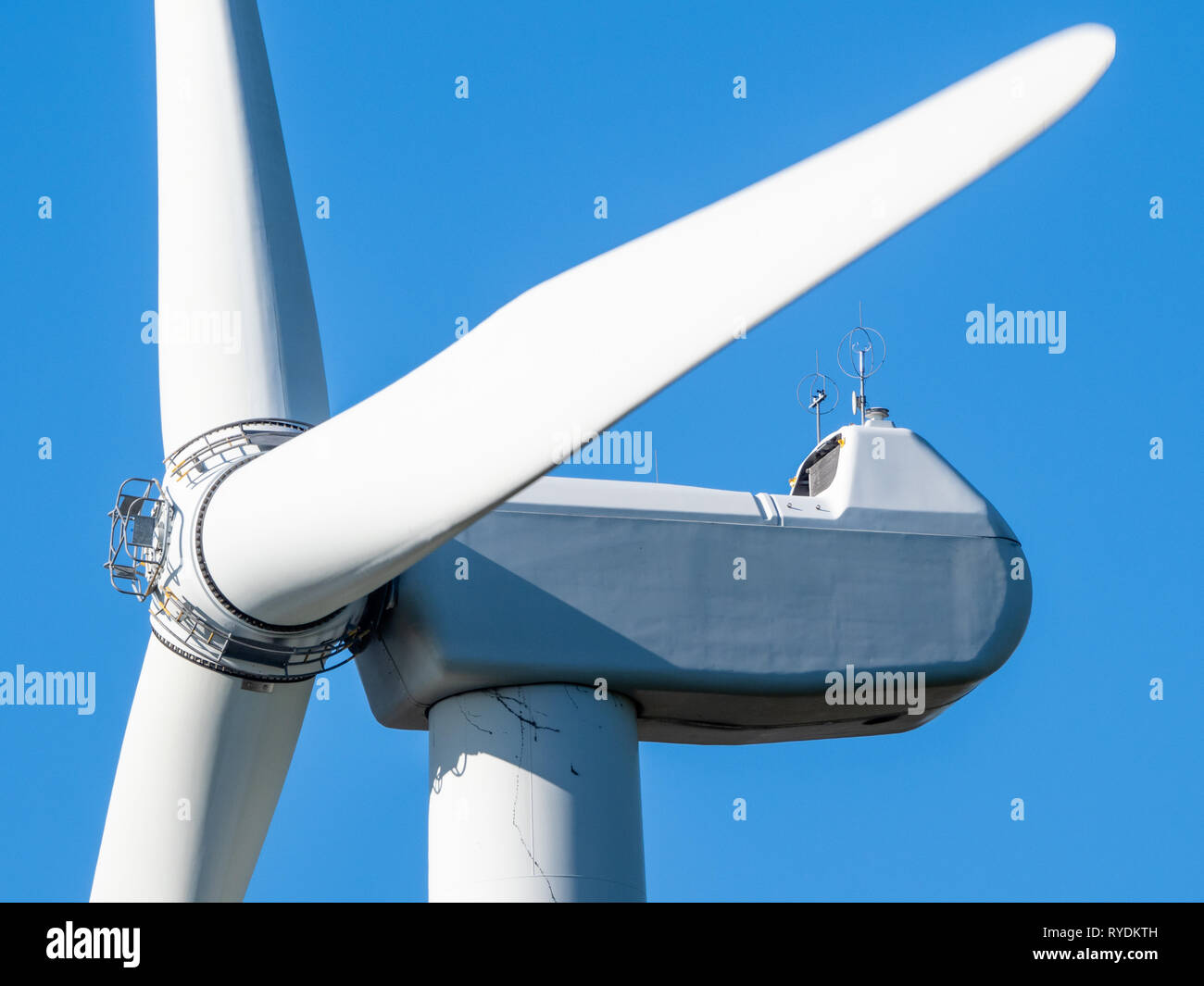 éolienne à axe horizontal Banque de photographies et d’images à haute ...