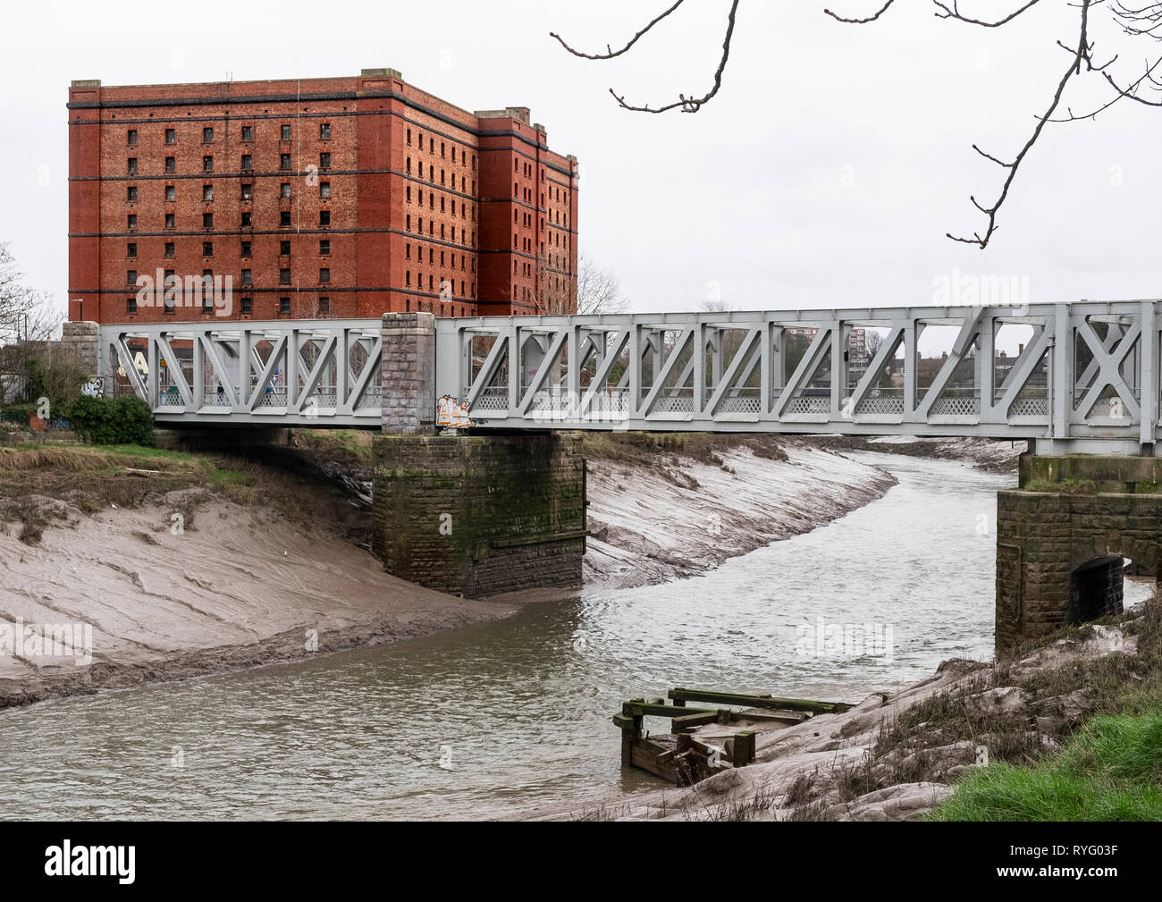 Ashton avenue bridge Banque de photographies et d’images à haute ...