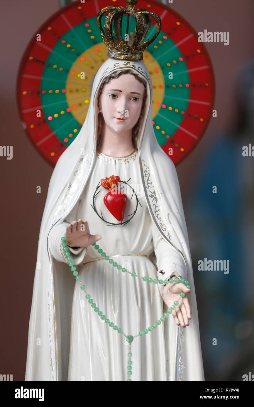 Statue Vierge Banque d'image et photos - Alamy