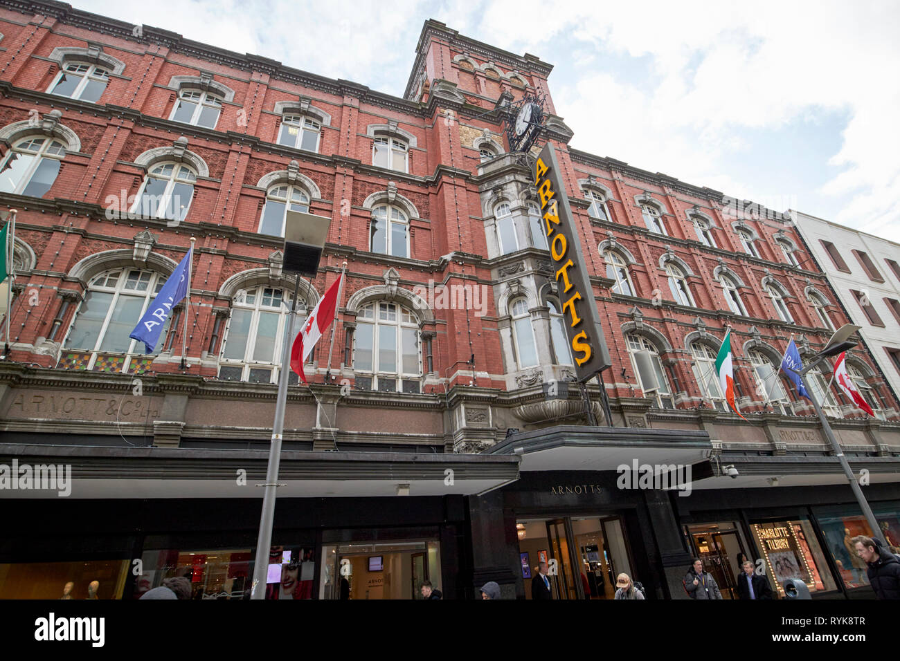 Arnotts department store henry street Banque de photographies et d’images à haute résolution - Alamy