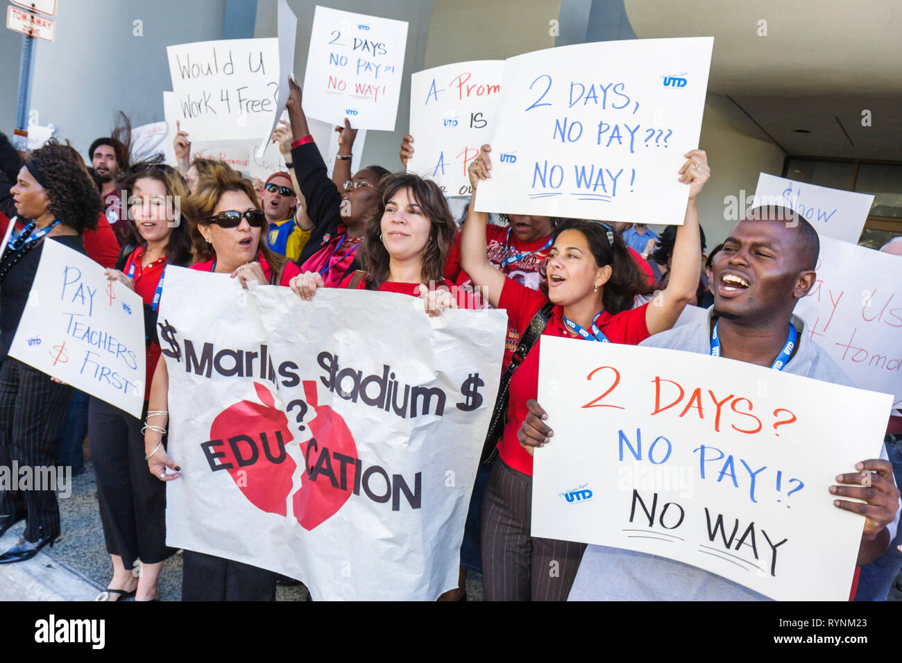 élever miami Banque de photographies et d’images à haute résolution - Alamy