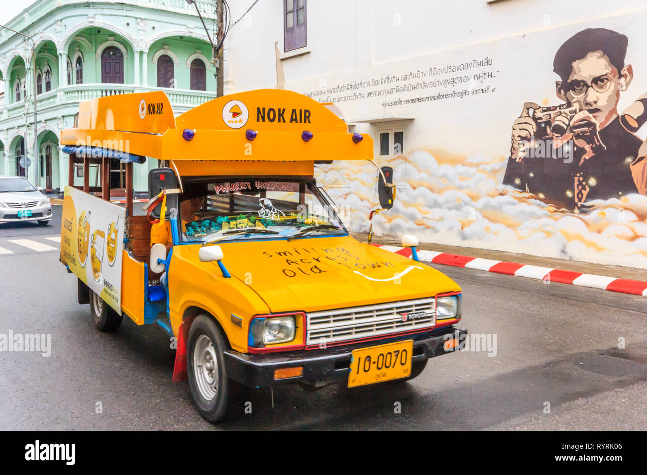 Songthaew phuket Banque de photographies et d’images à haute résolution ...