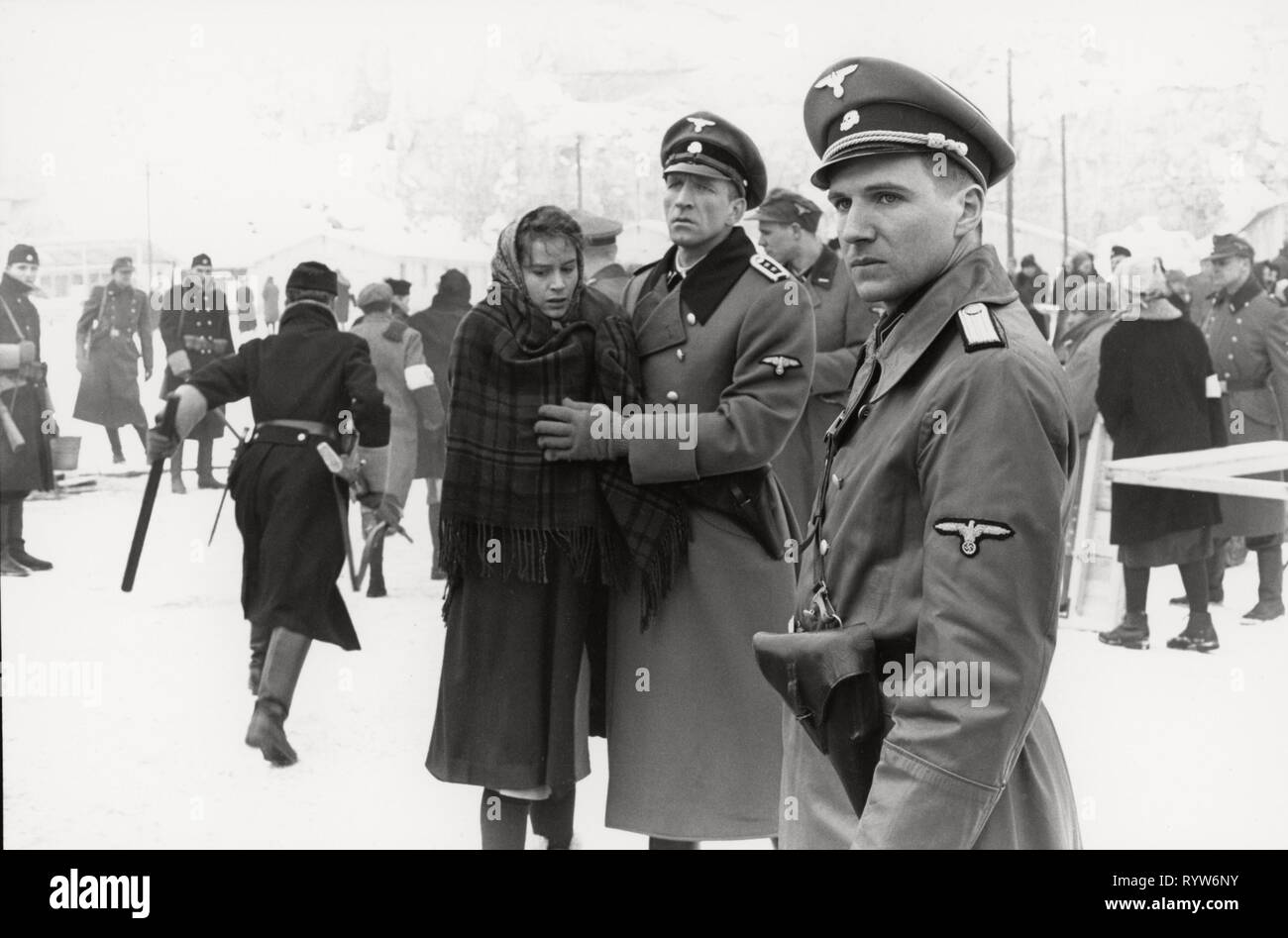 Schindlers list ralph fiennes Banque de photographies et d’images à ...