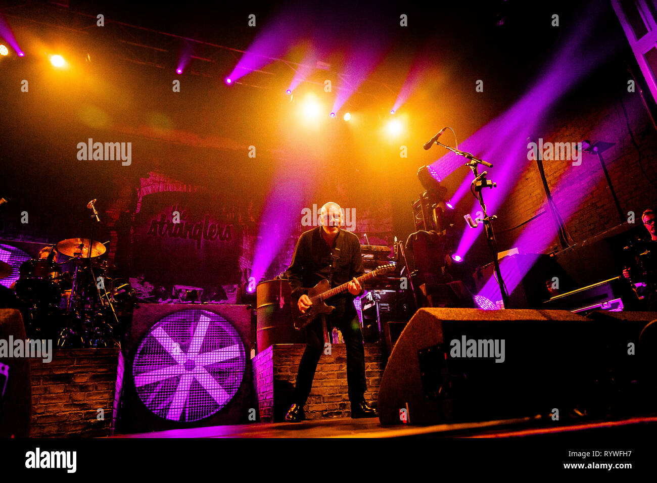 Jean jacques burnel Banque de photographies et d’images à haute ...