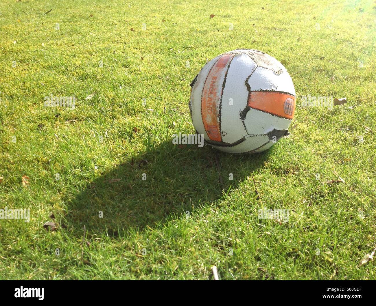 Ombre de football Banque de photographies et d’images à haute ...