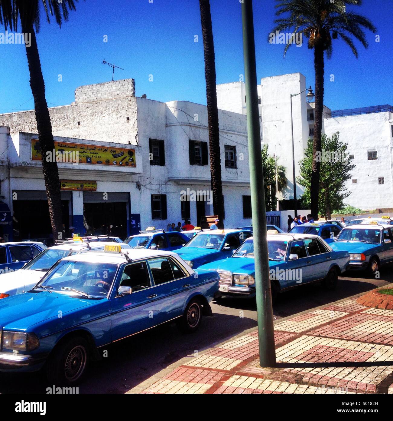 Moroccan taxi Banque de photographies et d’images à haute résolution ...