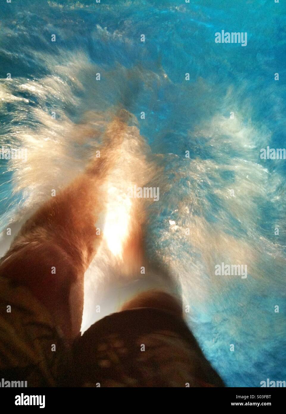 éclaboussure dans une piscine Banque de photographies et d’images à ...