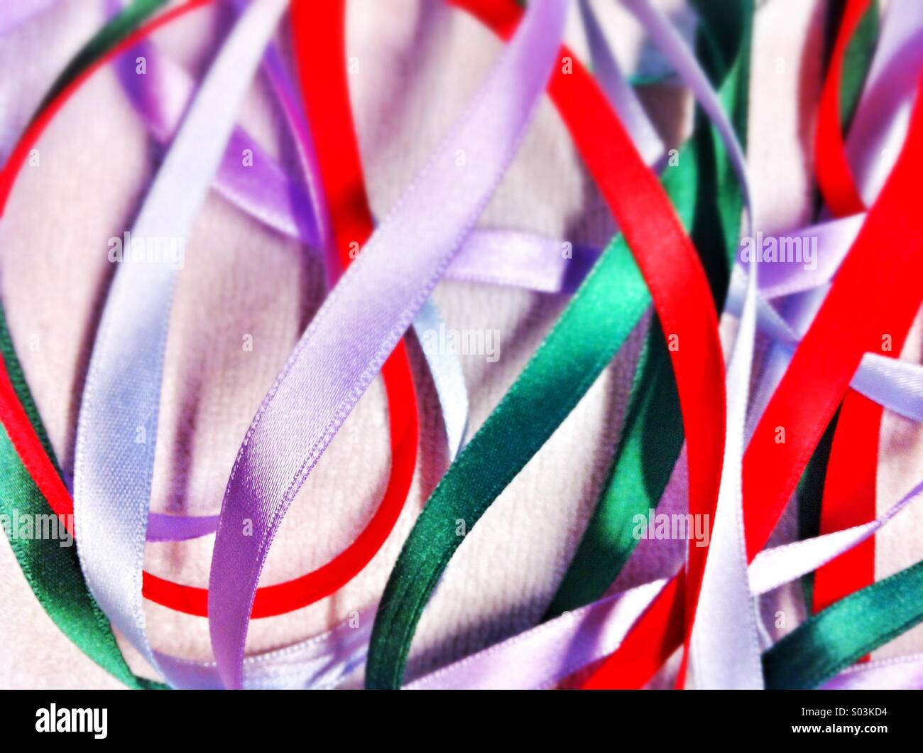 Rubans de couleur Banque de photographies et d’images à haute ...
