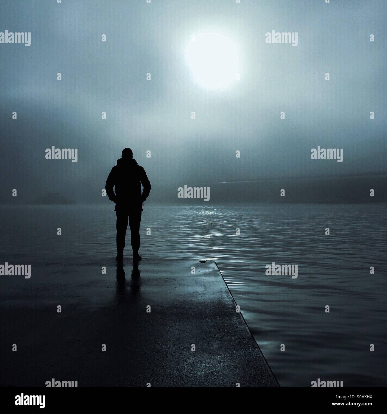 Nuit Paisible Banque d'image et photos - Alamy