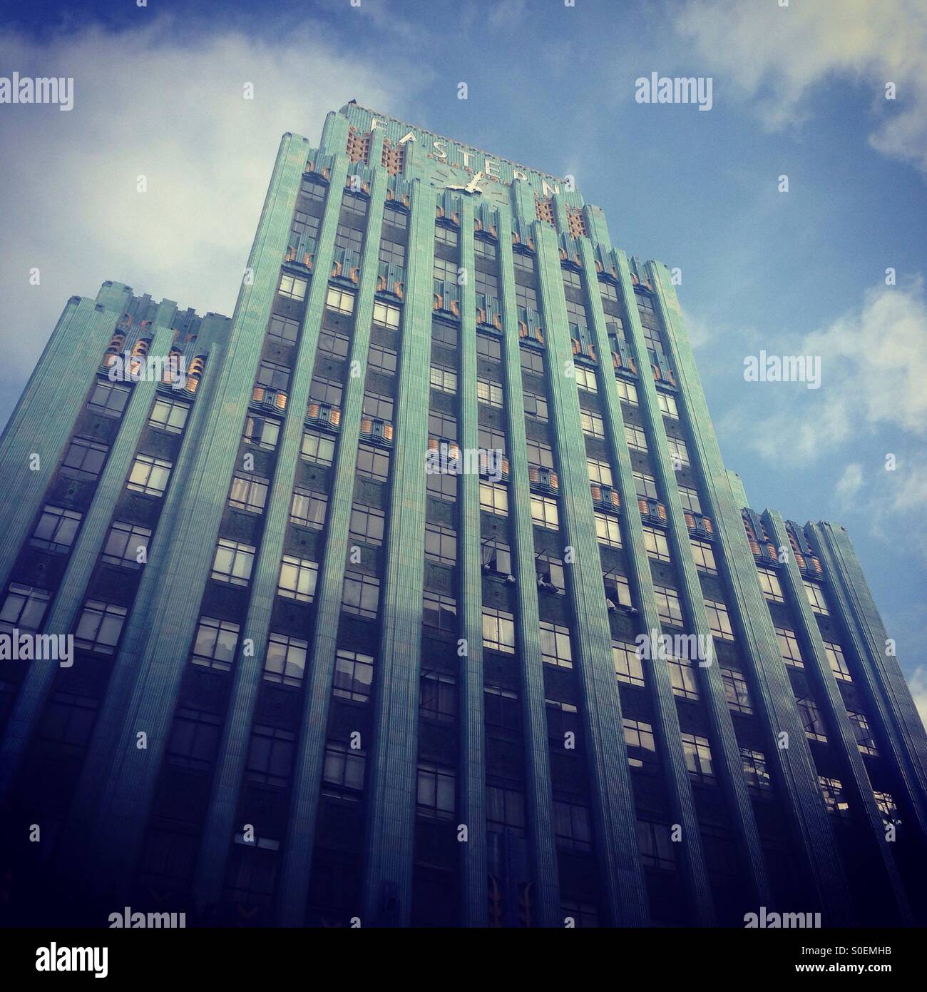 Eastern columbia building Banque de photographies et d’images à haute ...