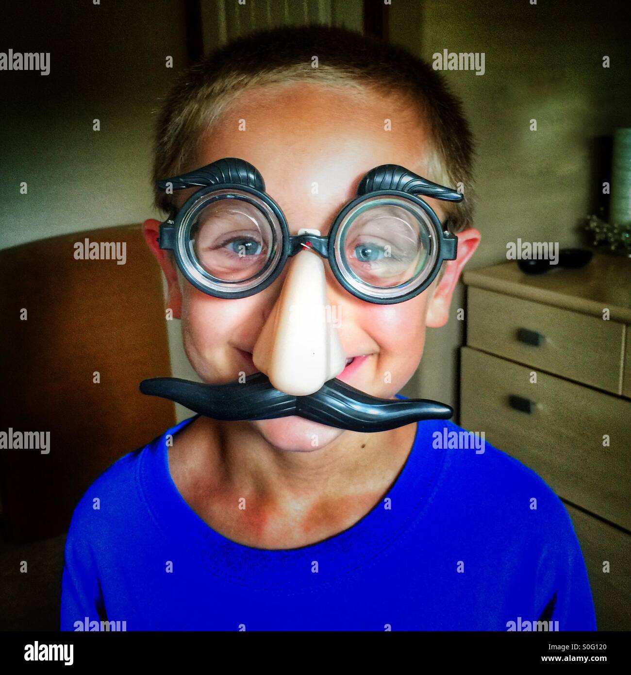 Nez et lunettes Banque de photographies et d’images à haute résolution ...