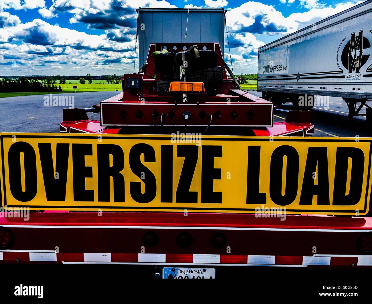 Oversize load Banque de photographies et d’images à haute résolution ...