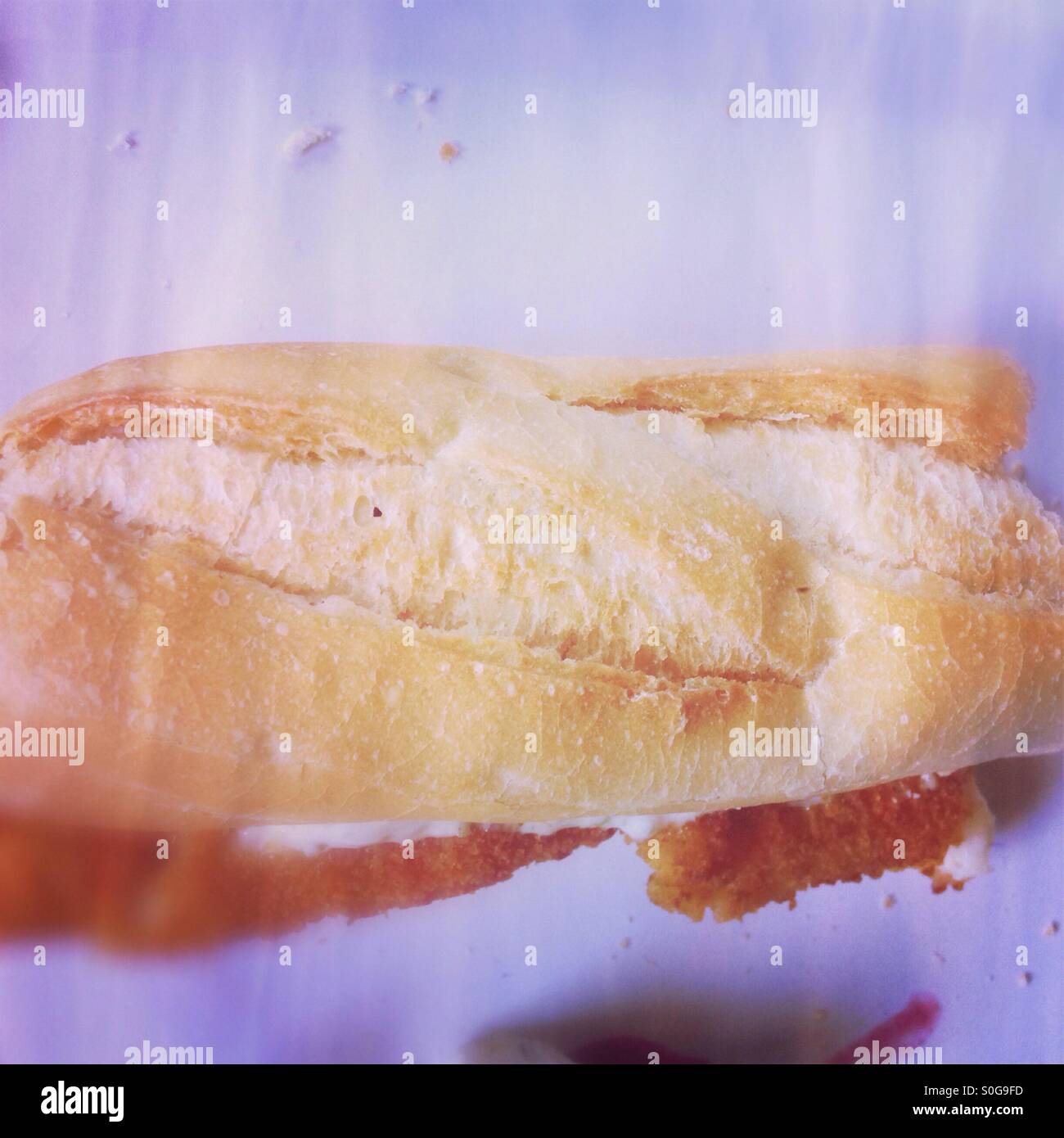 Sandwich aux doigts de poisson rouleau de doigts de poisson Banque de ...