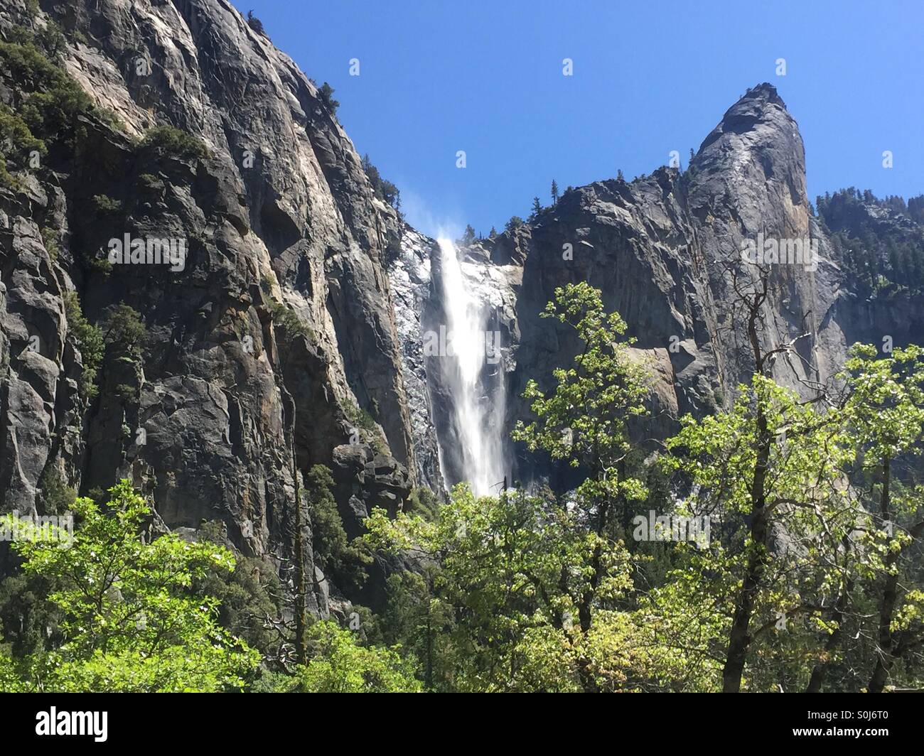 Yosemite waterfall Banque de photographies et d’images à haute ...