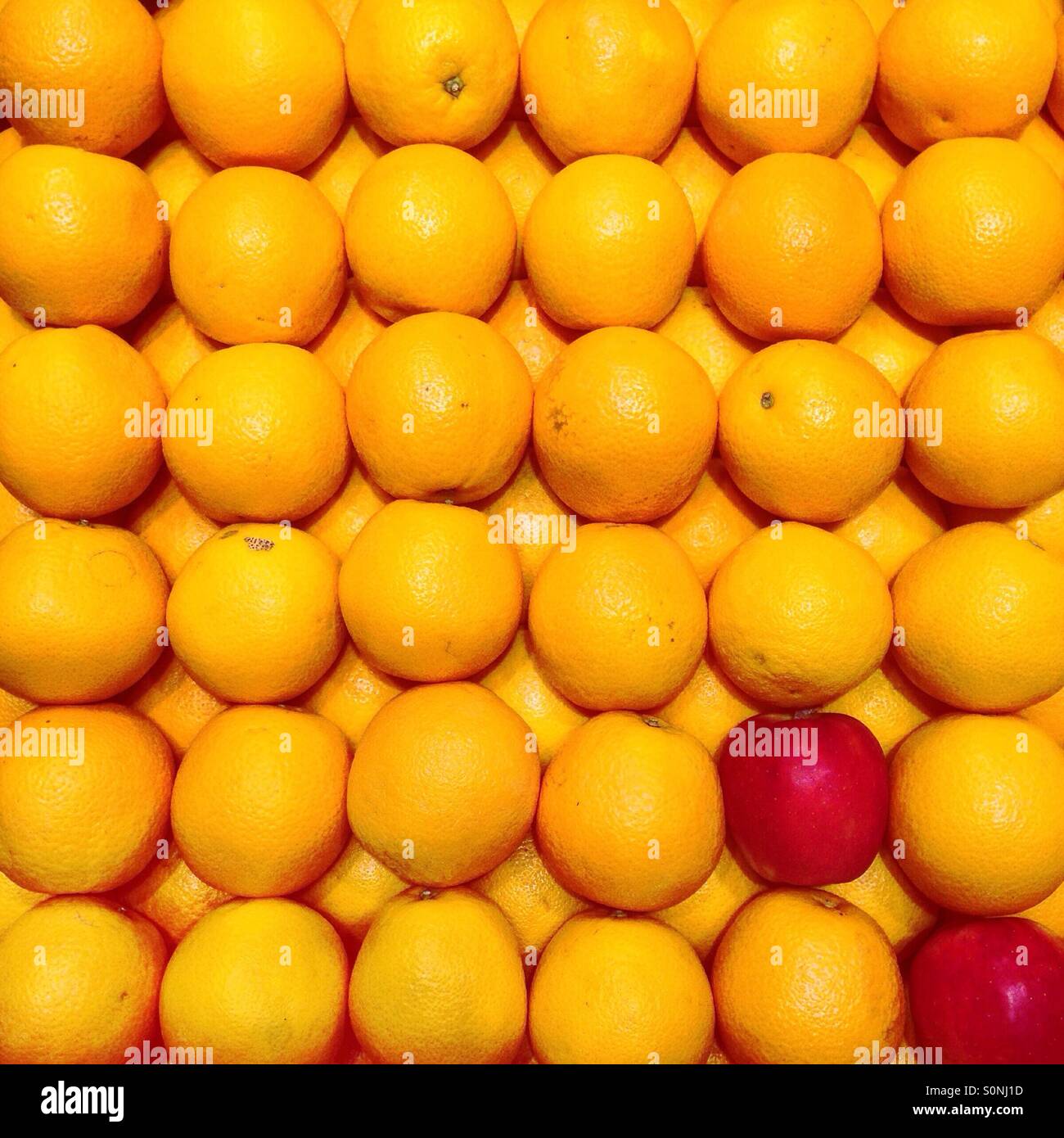 Fruits pommes oranges pomme orange Banque de photographies et d’images ...