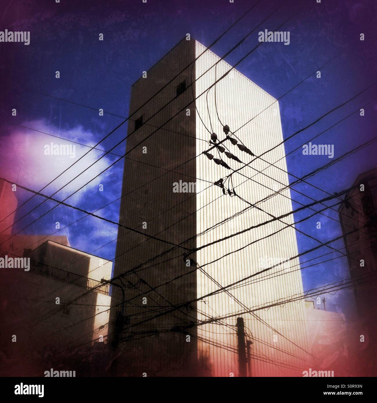 Monolith block Banque de photographies et d’images à haute résolution ...