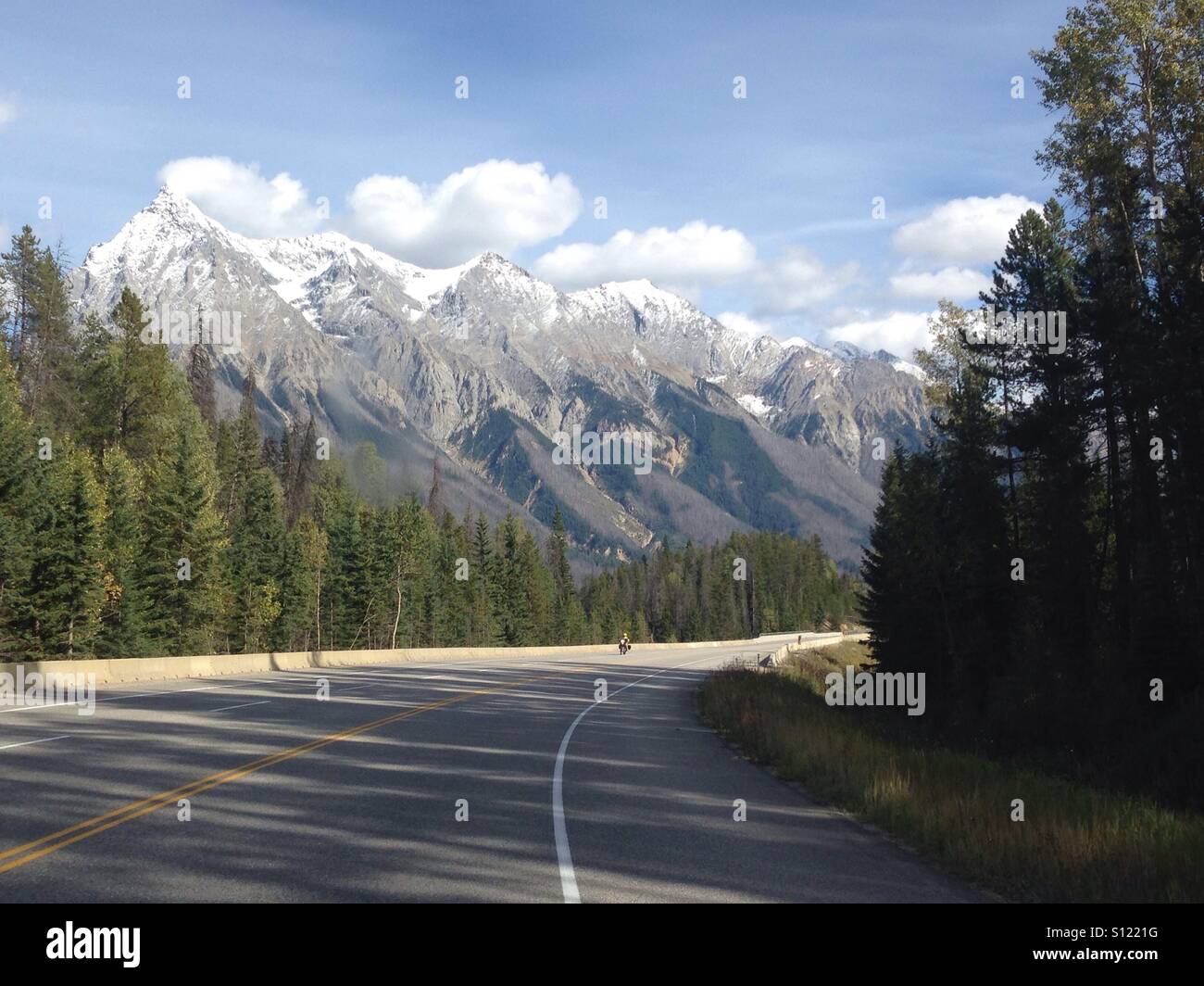 Montagnes rocheuses alberta Banque de photographies et d’images à haute ...