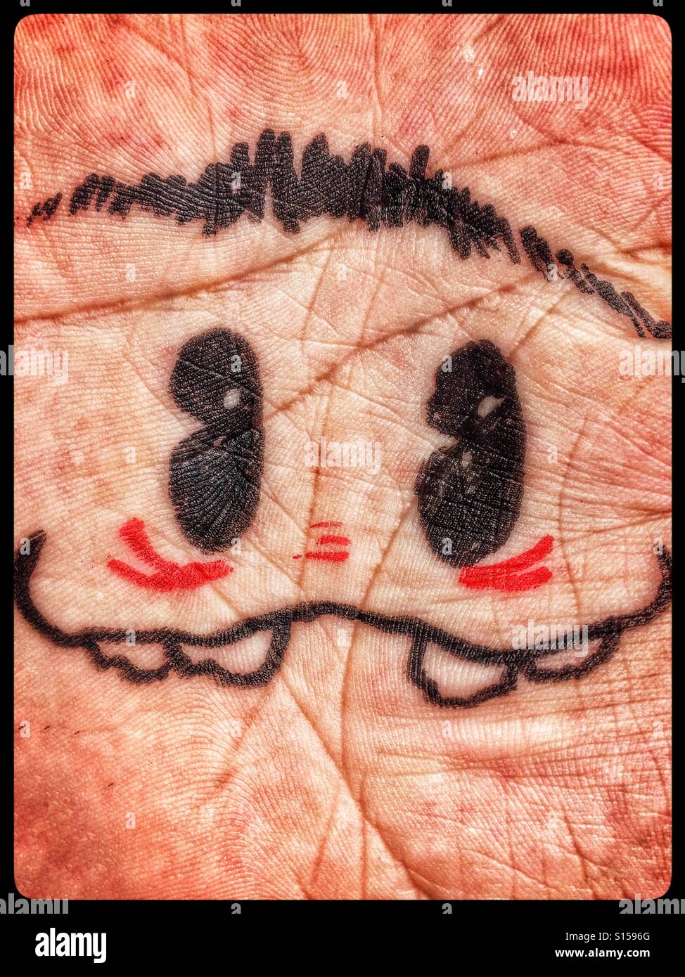 Main visage Banque de photographies et d’images à haute résolution - Alamy