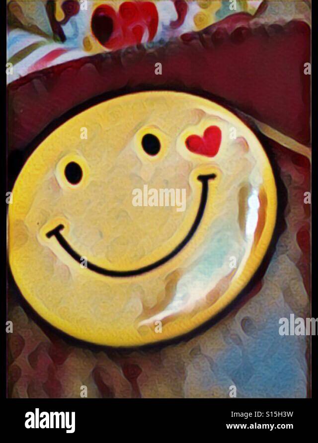 Sourire emoji Banque de photographies et d’images à haute résolution ...