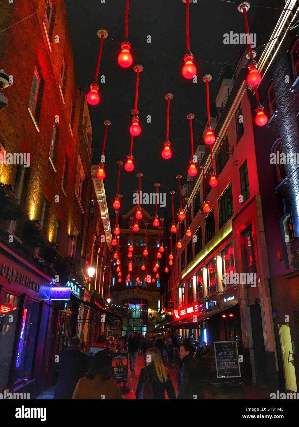 Feux rouges Banque de photographies et d’images à haute résolution - Alamy