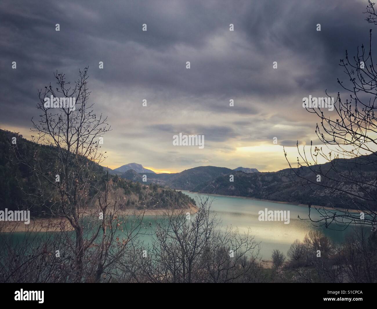 Lac de castillon Banque de photographies et d’images à haute résolution ...