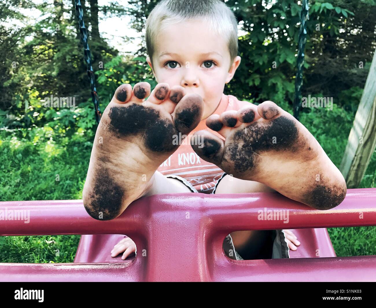 Sale Pieds Banque d'image et photos - Alamy