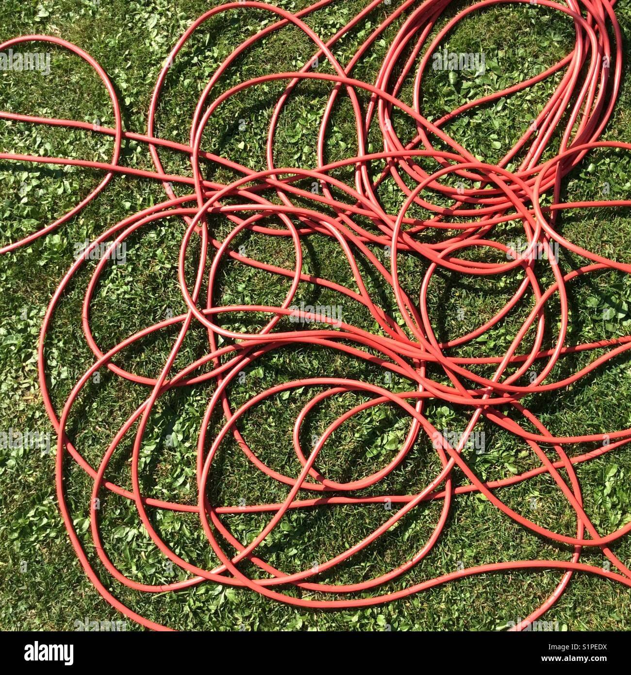 Cable spaghetti Banque d'image et photos - Alamy