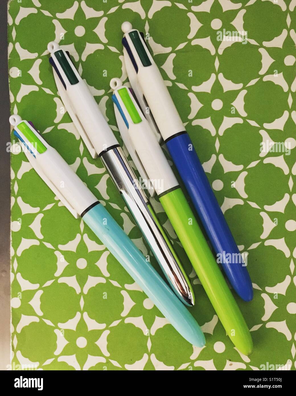 Bic pen Banque de photographies et d’images à haute résolution - Alamy