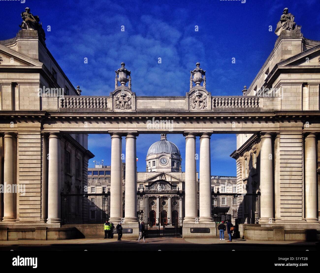 Government building dublin Banque de photographies et d’images à haute ...