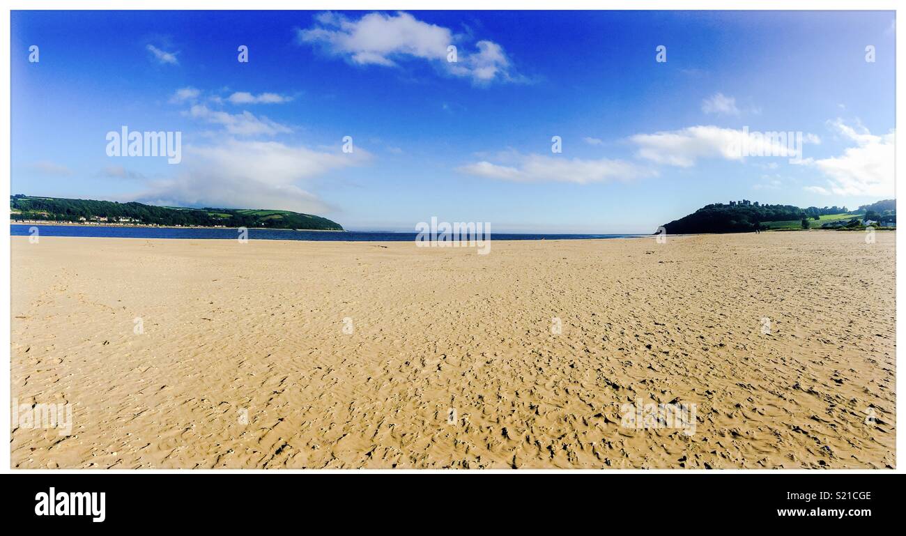 Llansteffan beach Banque de photographies et d’images à haute ...