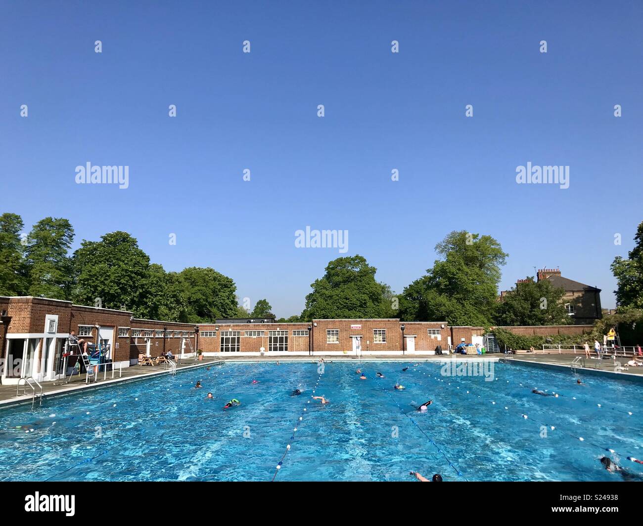 Brockwell lido Banque de photographies et d’images à haute résolution ...
