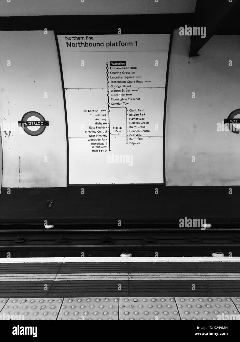 Northern line Banque de photographies et d’images à haute résolution ...