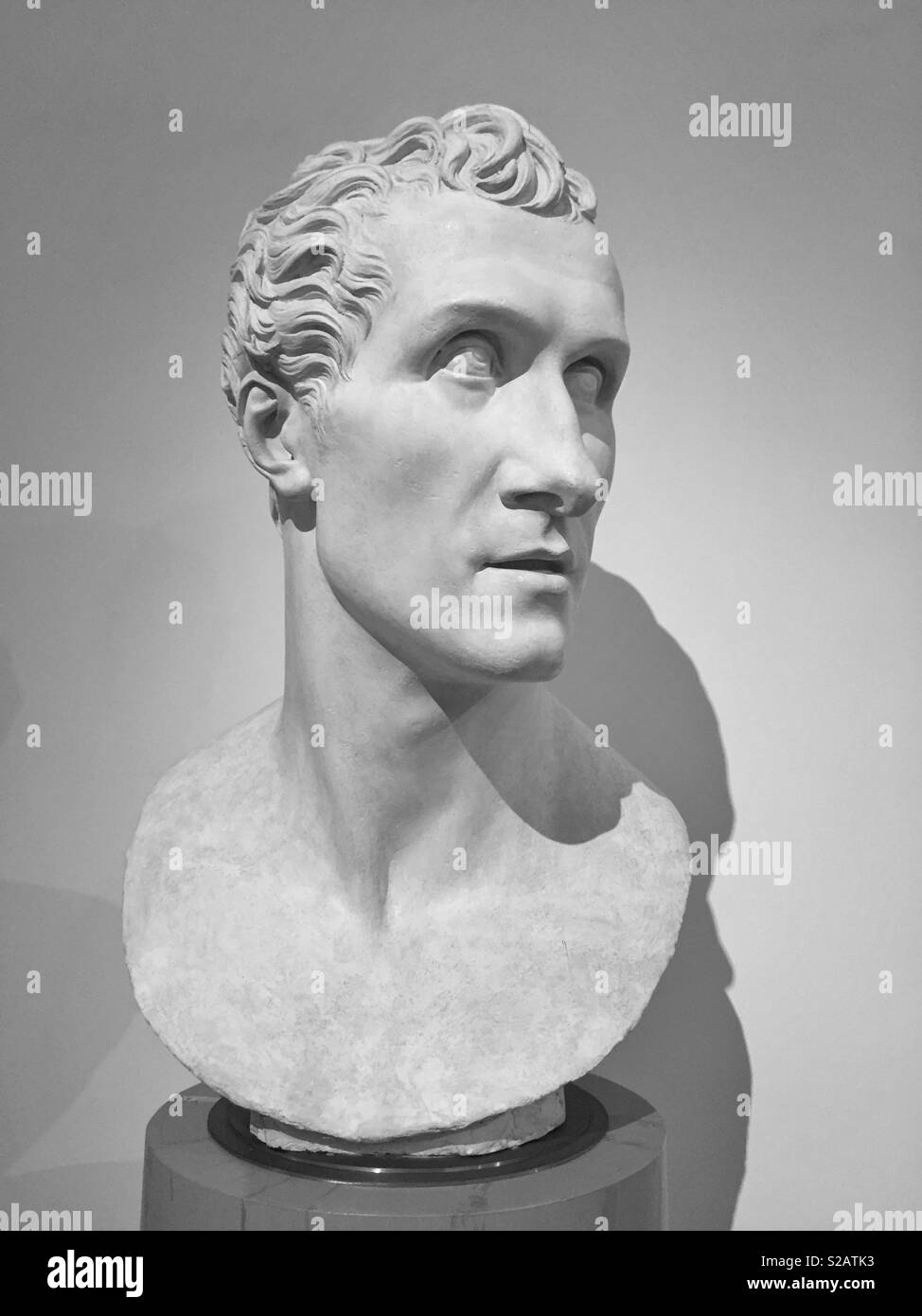 Self-portrait buste de Antonio Canova, Musée Correr, Venise, Italie ...