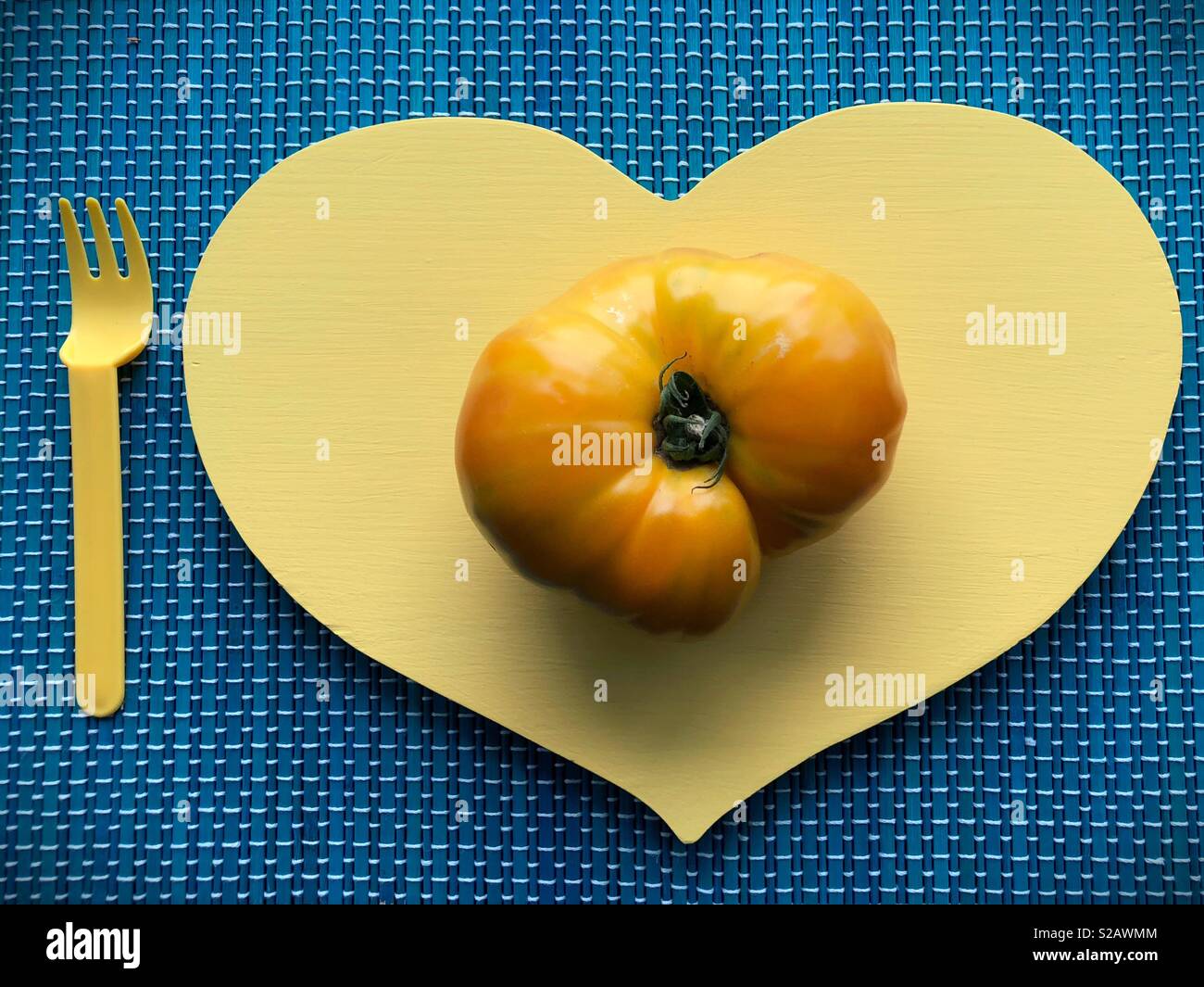 Tomate en forme de coeur Banque de photographies et d’images à haute ...