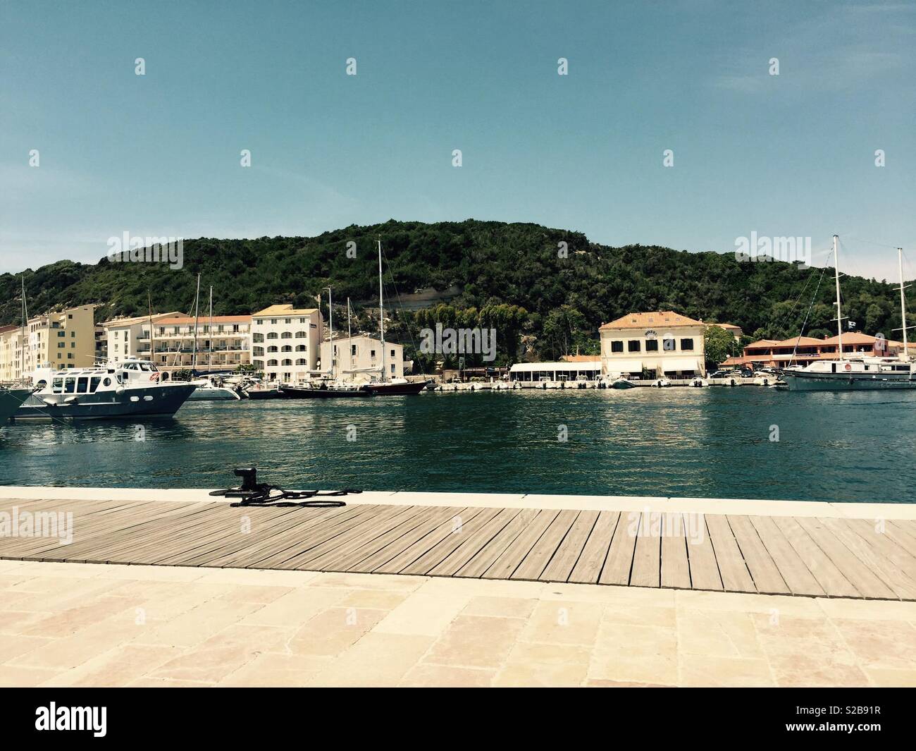 Port de bonifacio Banque de photographies et d’images à haute ...