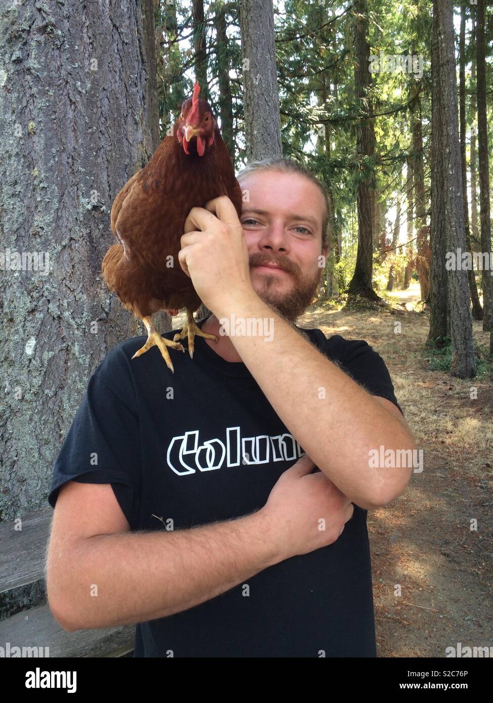 Homme de poulet Banque de photographies et d’images à haute résolution ...