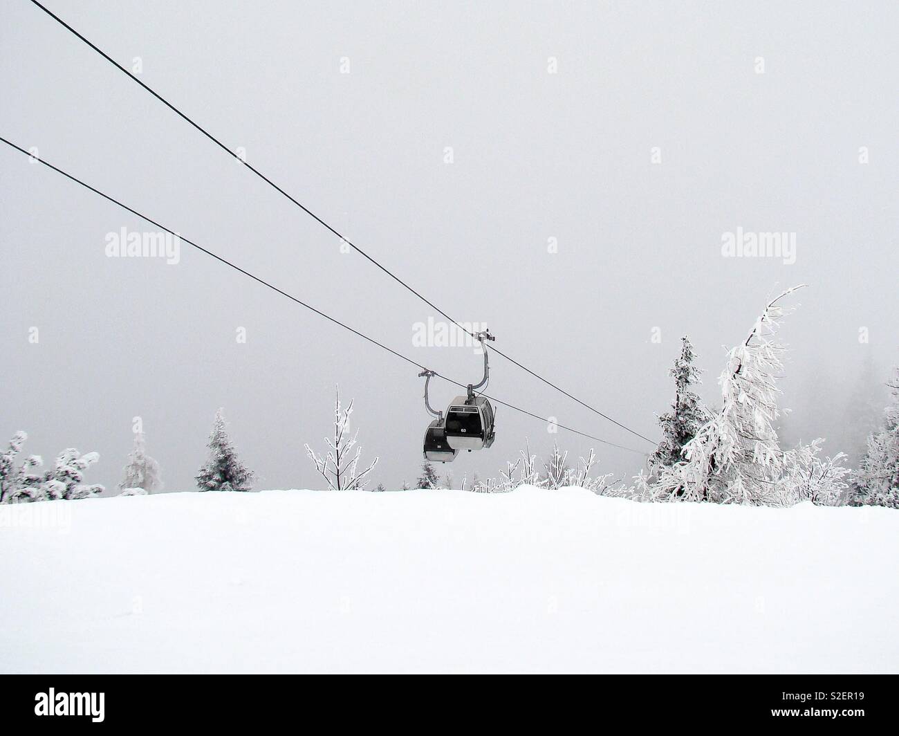 Telecabine de la vallee blanche Banque de photographies et d’images à ...