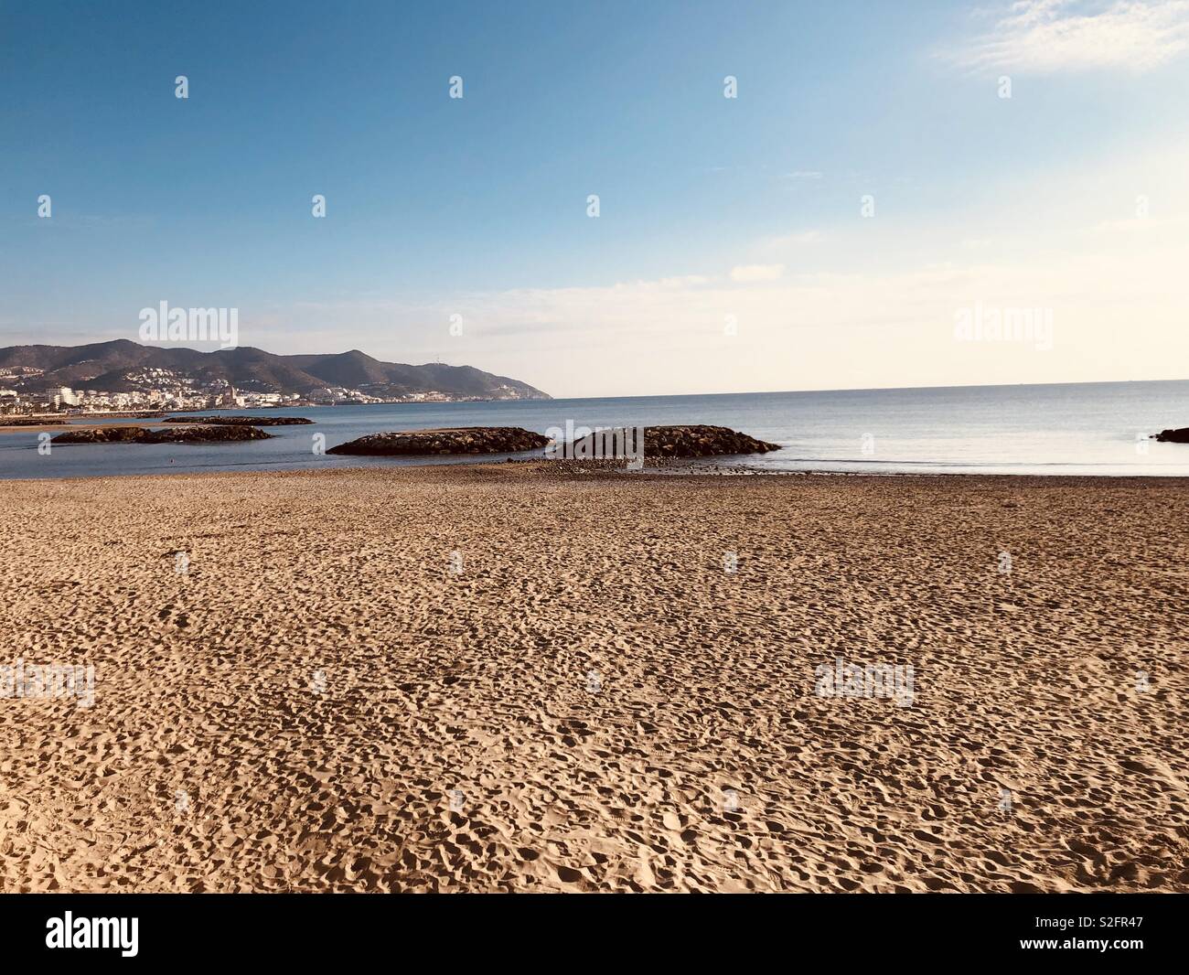 Sitges spain beach Banque de photographies et d’images à haute ...