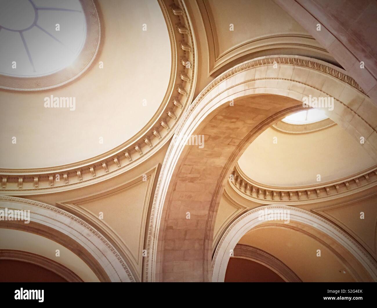 Détails architecturaux de voûtes au plafond Photo Stock - Alamy