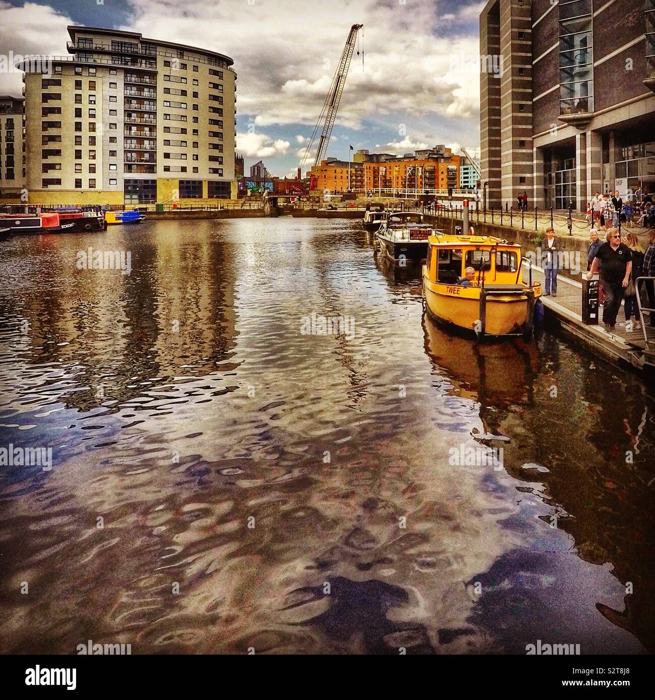 Leeds dock Banque de photographies et d’images à haute résolution - Alamy