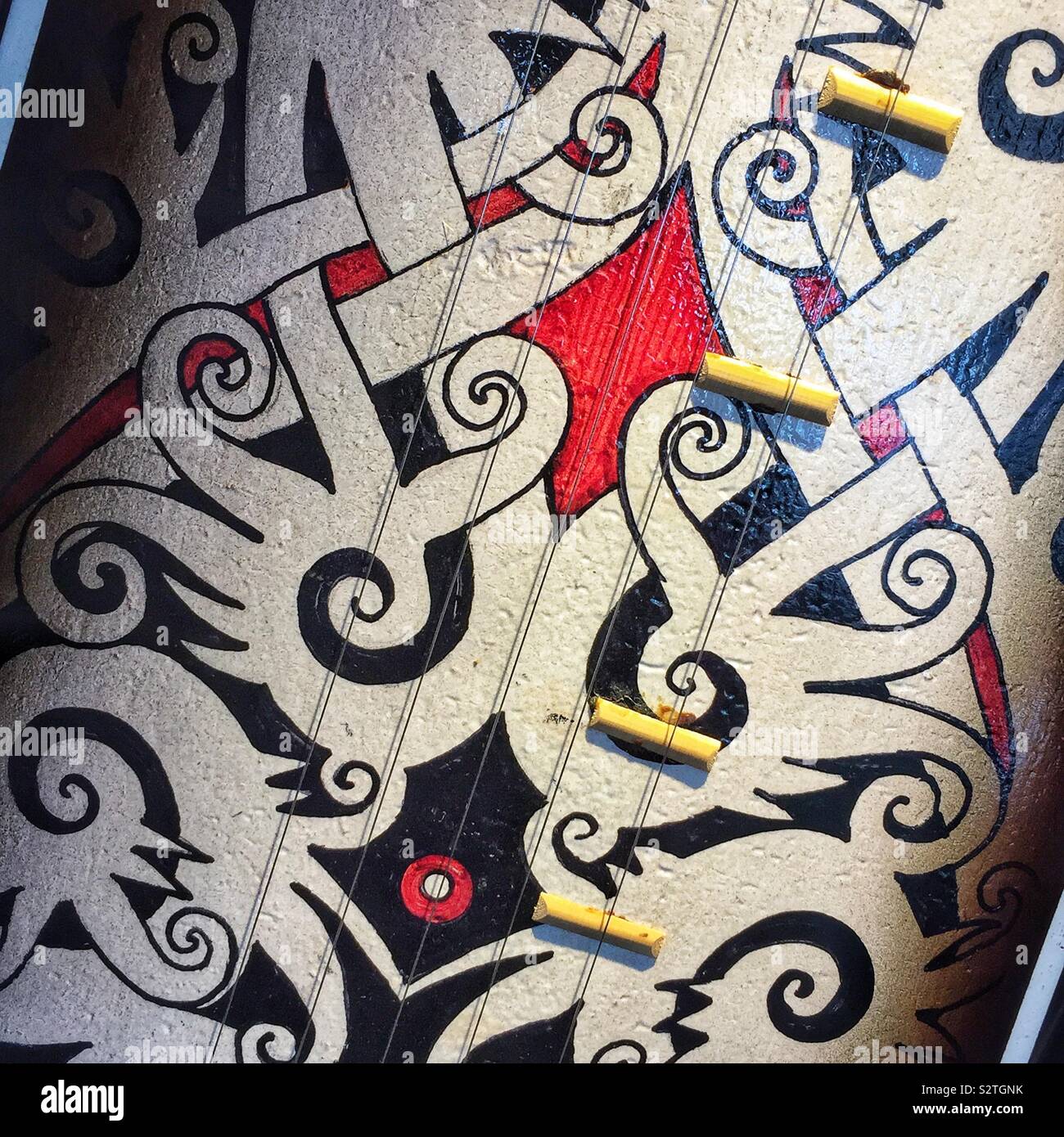 Plucked string instrument Banque de photographies et d’images à haute ...