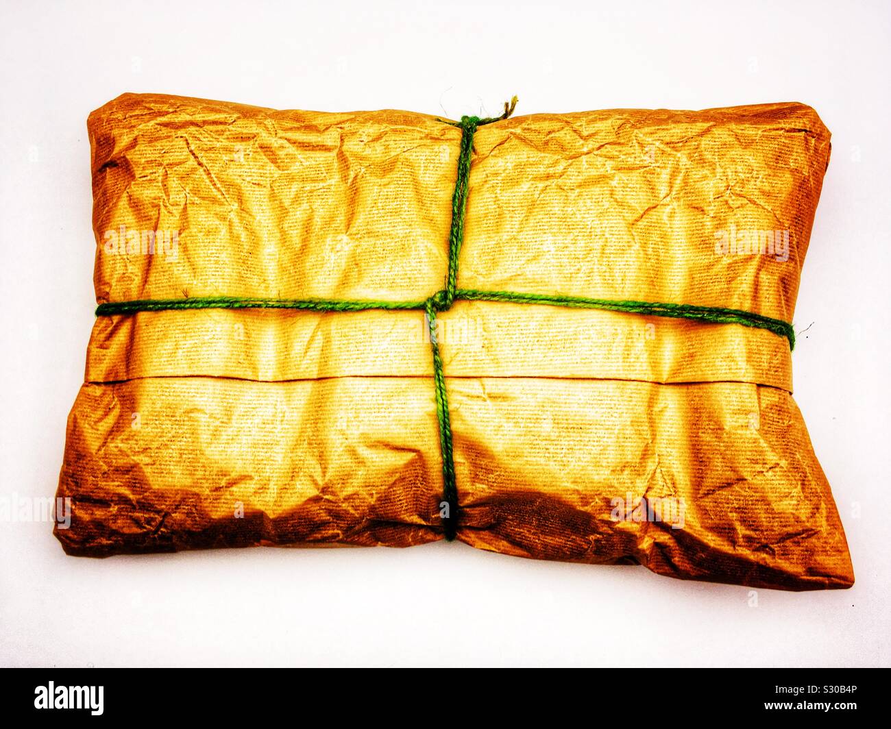 Colis papier Banque de photographies et d’images à haute résolution - Alamy