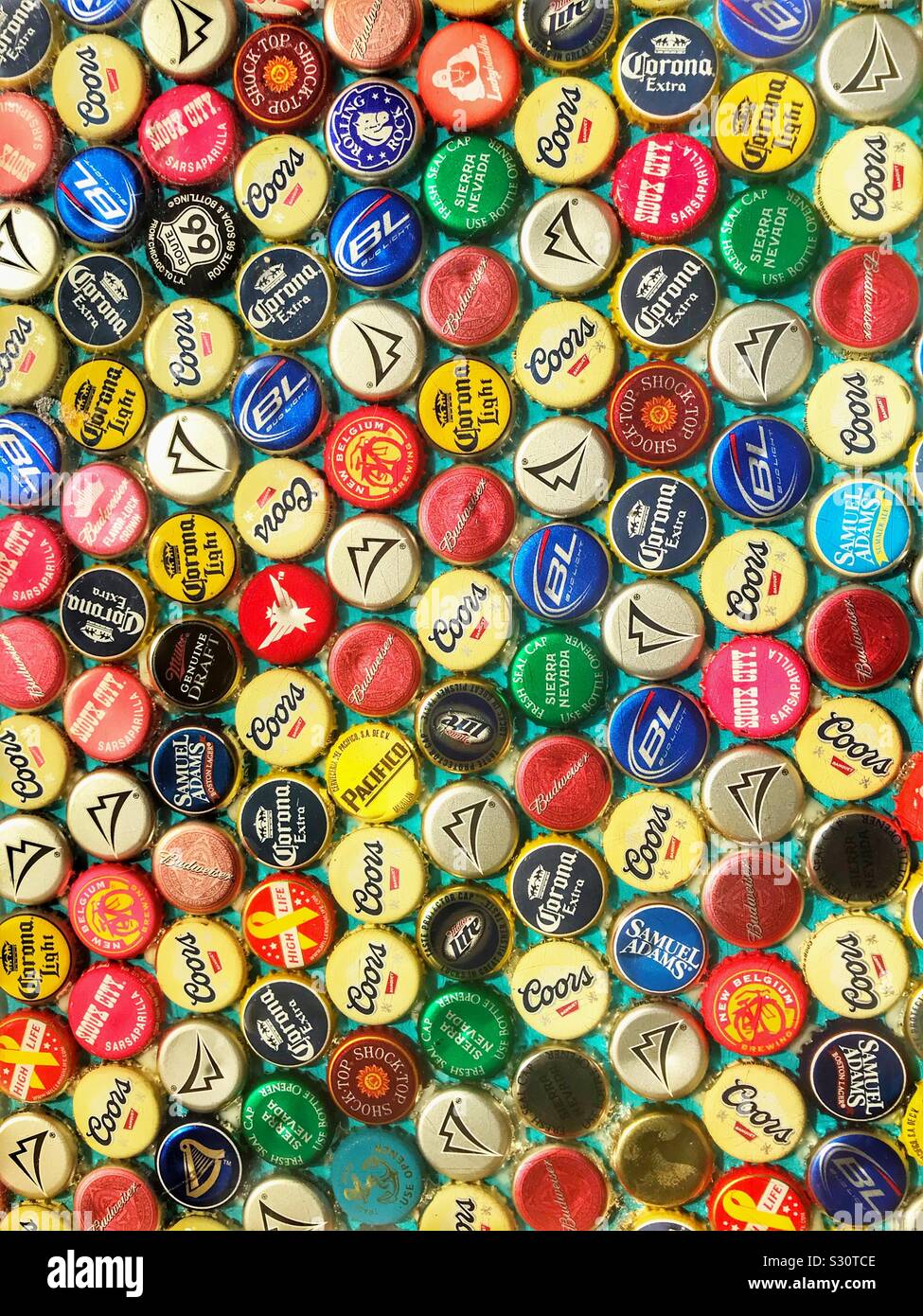 Capsules de bouteilles Banque de photographies et d’images à haute ...