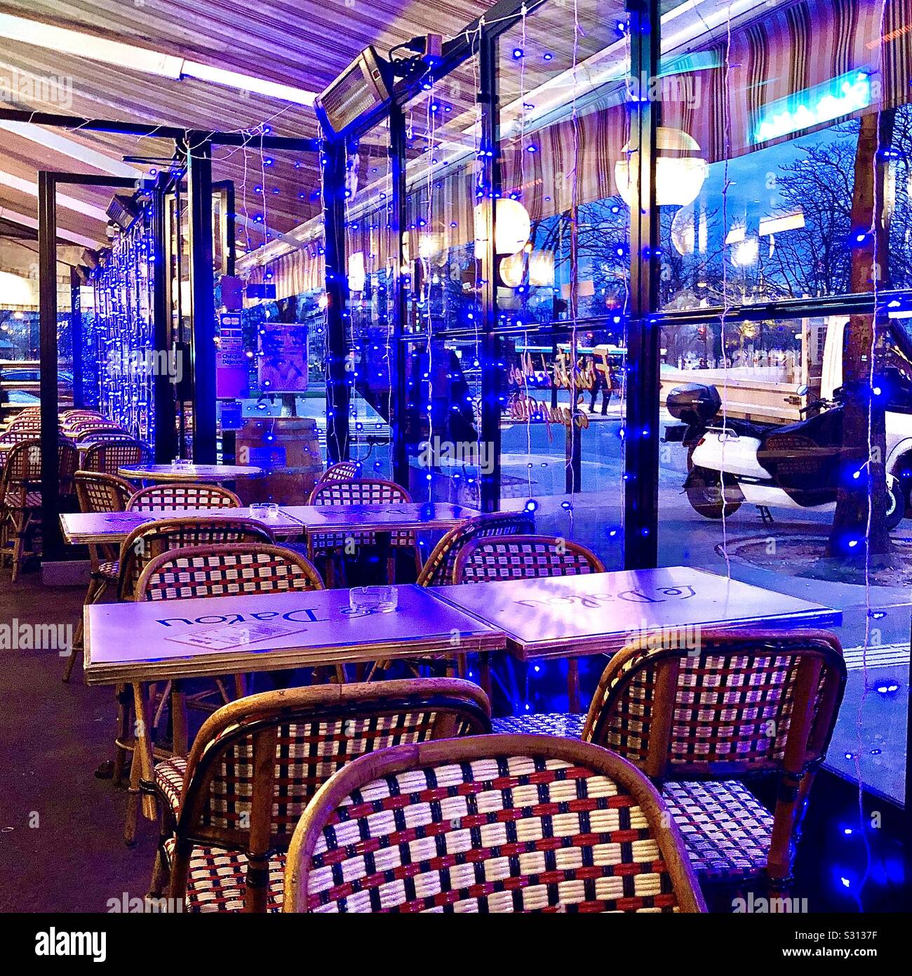 Place de la nation paris Banque de photographies et d’images à haute ...