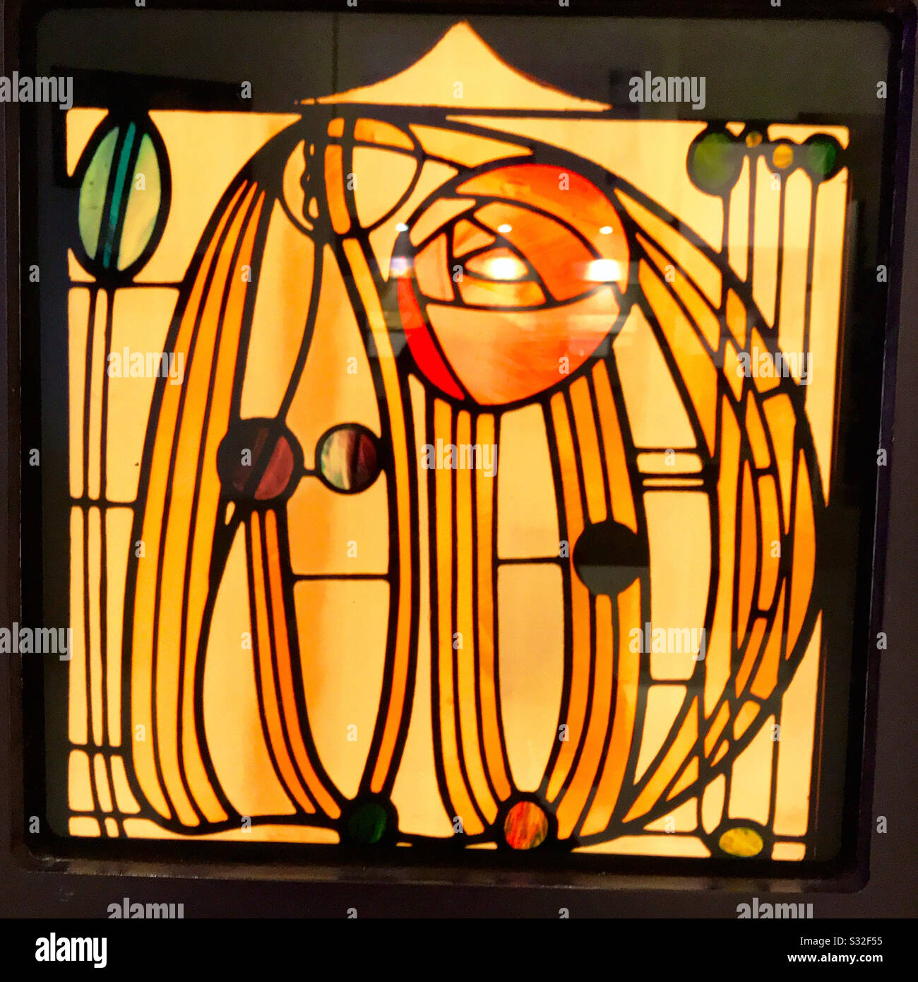 Charles rennie mackintosh rose Banque de photographies et d’images à ...