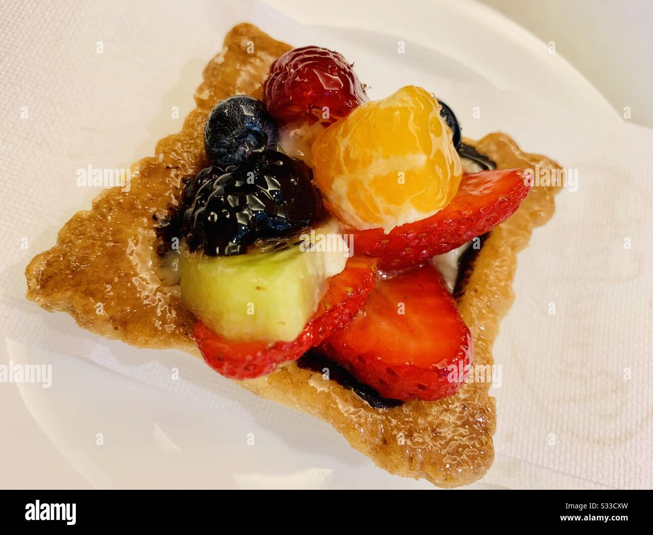 Mini tarte aux fruits Banque de photographies et d’images à haute ...