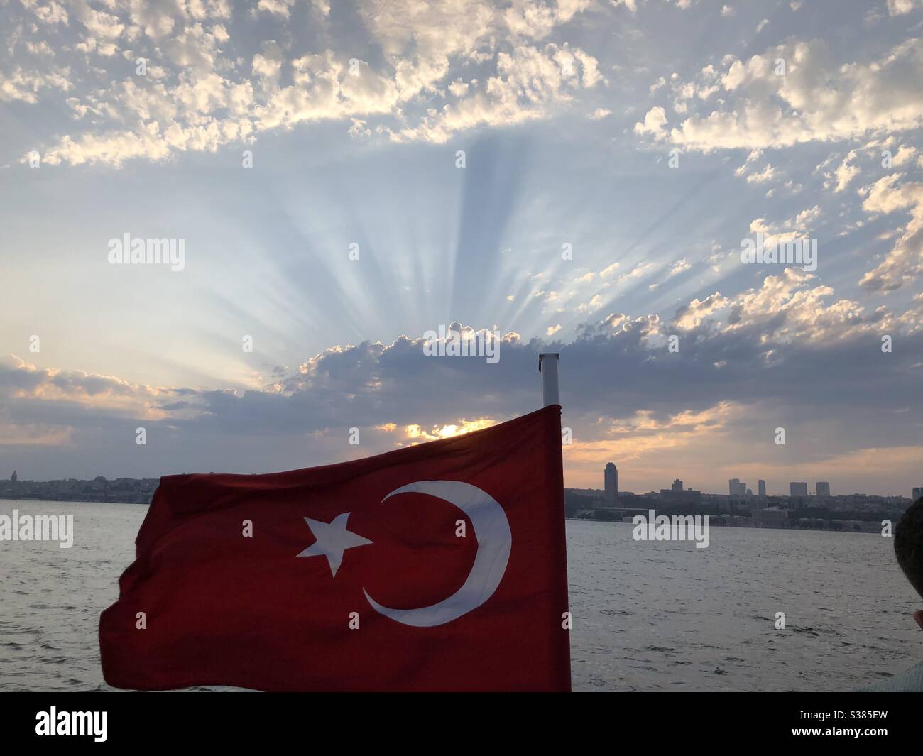 Turk bayragi Banque de photographies et d’images à haute résolution - Alamy